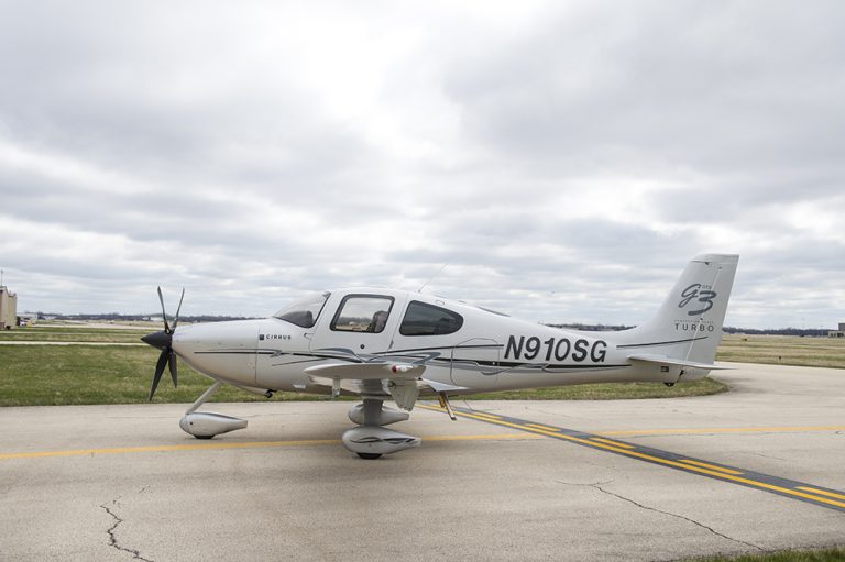 Home - Illinois Aviation Academy