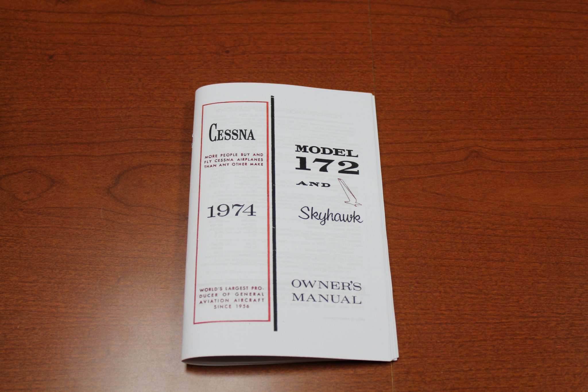 Pilot Operating Handbook (POH) | Illinois Aviation Academy